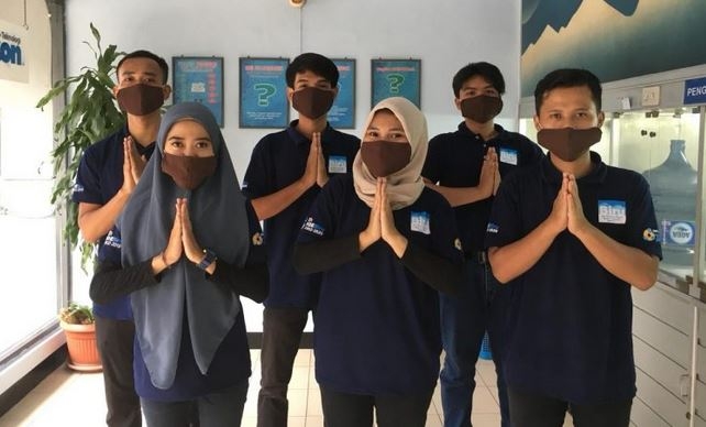 Biru: Jenis Pekerjaan, Gaji & Tunjangan di Depo Air Minum Biru – Jasa ...